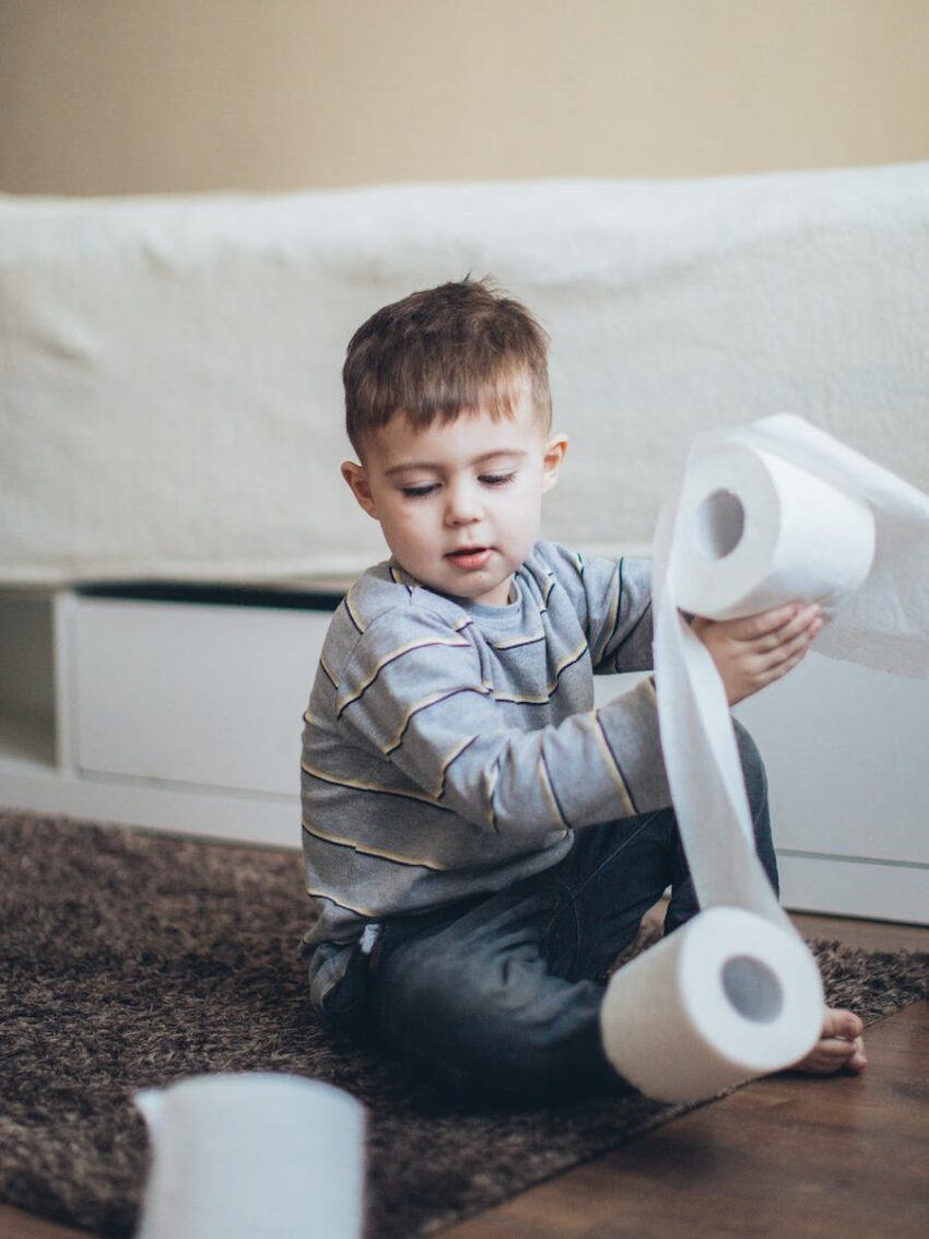 Potty Training Tips For Boys - HeidyShares
