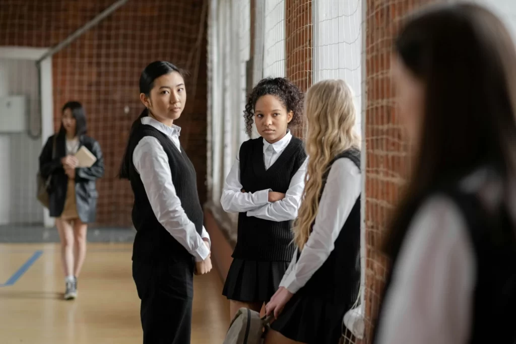How To Talk About Peer Pressure With Your Kids: 5 Tips - HeidyShares